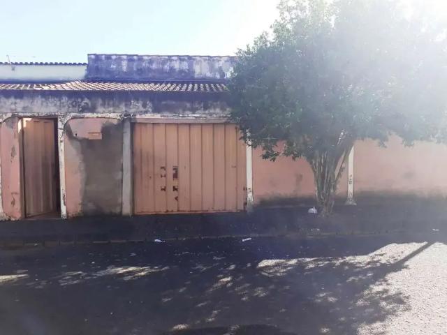 Casa / Sobrado para Venda em Uberlândia/MG Taiaman 3 Quartos