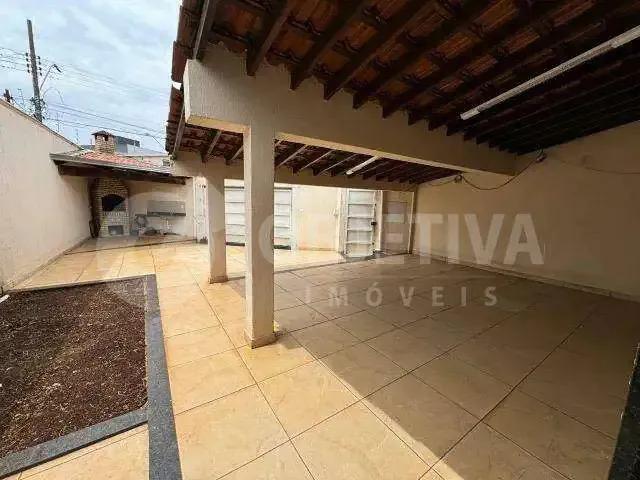Casa / Sobrado para Venda em Uberlândia/MG Tibery 3 Quartos