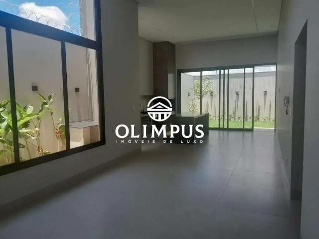 Casa / Sobrado para Venda em Uberlândia/MG Umuarama 3 Quartos