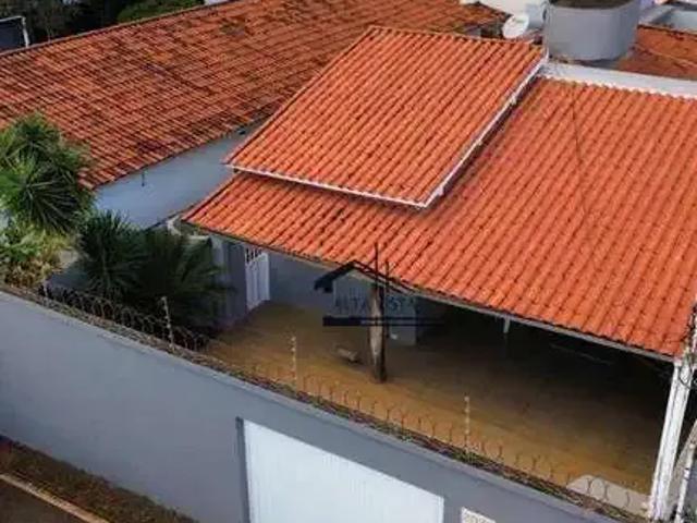 Casa / Sobrado para Venda em Uberlândia/MG Umuarama 3 Quartos