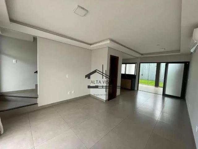 Casa / Sobrado para Venda em Uberlândia/MG Vida Nova 3 Quartos