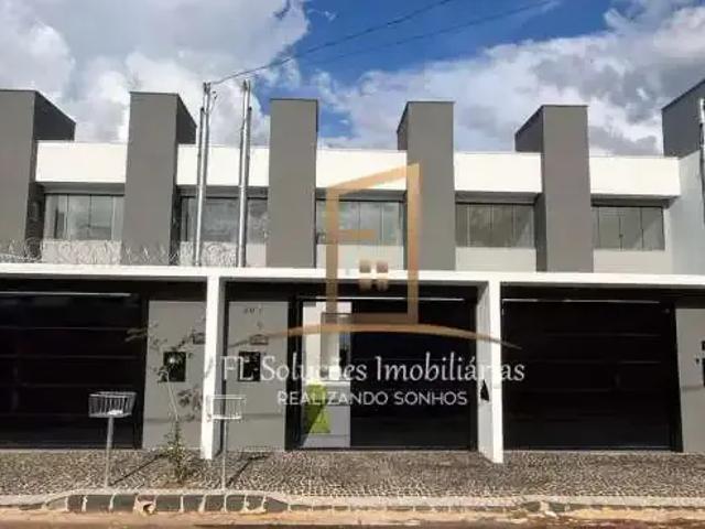 Casa / Sobrado para Venda em Uberlândia/MG Vida Nova 3 Quartos