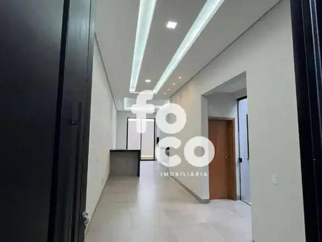 Casa / Sobrado para Venda em Uberlândia/MG Vida Nova 3 Quartos