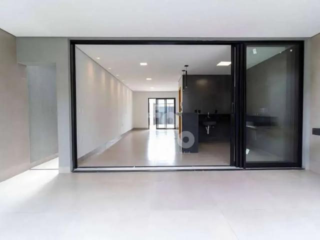 Casa / Sobrado para Venda em Uberlândia/MG Vida Nova 3 Quartos