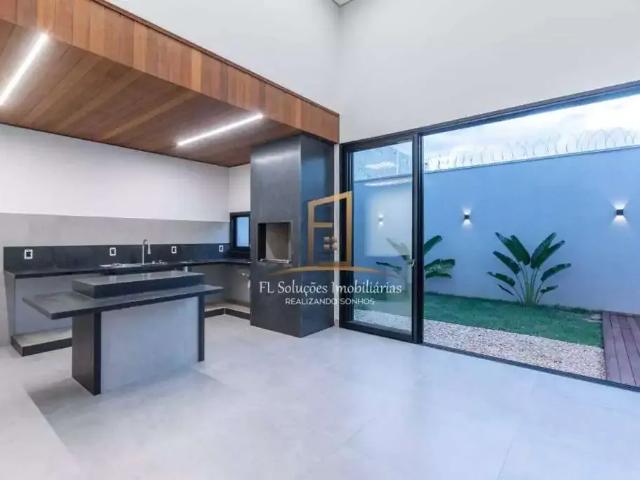 Casa / Sobrado para Venda em Uberlândia/MG Vida Nova 3 Quartos