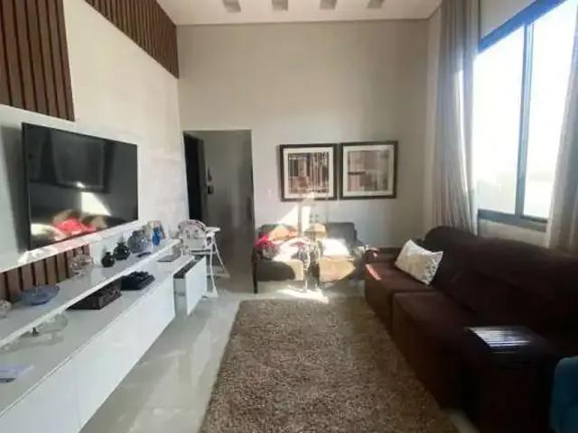 Casa / Sobrado para Venda em Uberlândia/MG Vida Nova 3 Quartos