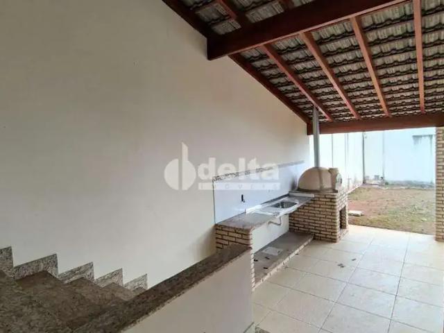 Casa / Sobrado para Venda em Uberlândia/MG Vigilato Pereira 4 Quartos