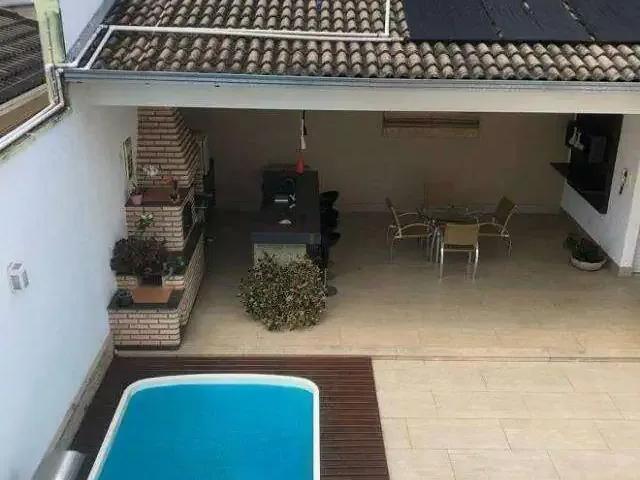 Casa / Sobrado para Venda em Uberlândia/MG Vigilato Pereira 4 Quartos
