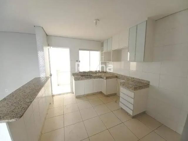 Casa / Sobrado para Venda em Uberlândia/MG Vigilato Pereira 2 Quartos