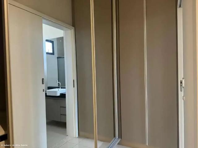 Casa / Sobrado para Venda em Uberlândia/MG Vigilato Pereira 3 Quartos
