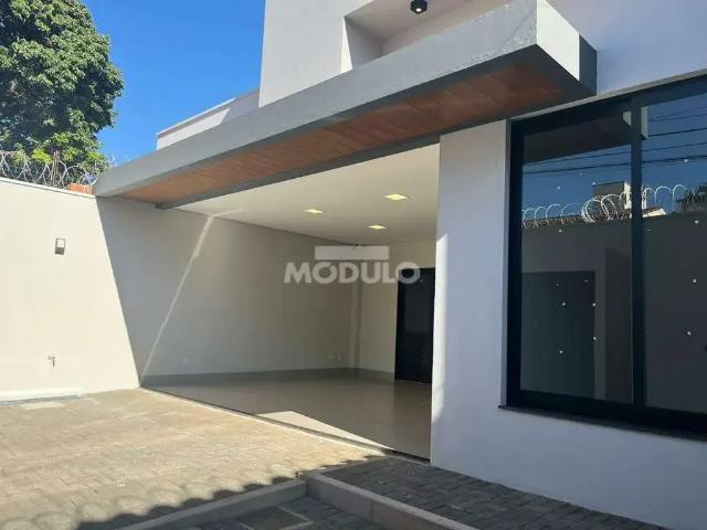 Casa / Sobrado para Venda em Uberlândia/MG Vigilato Pereira 3 Quartos