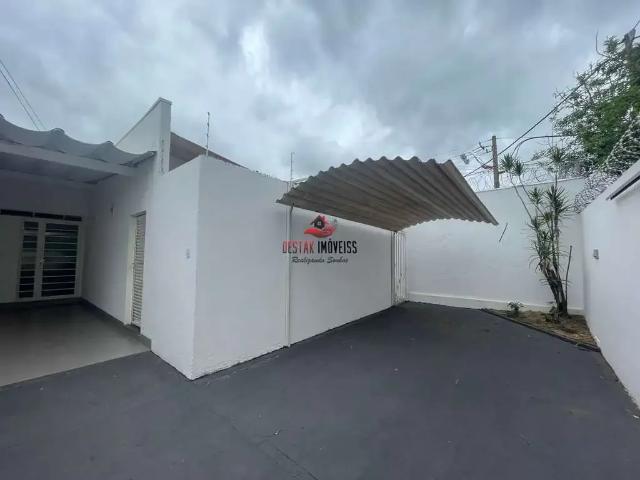 Casa / Sobrado para Venda em Uberlândia/MG Vigilato Pereira 3 Quartos