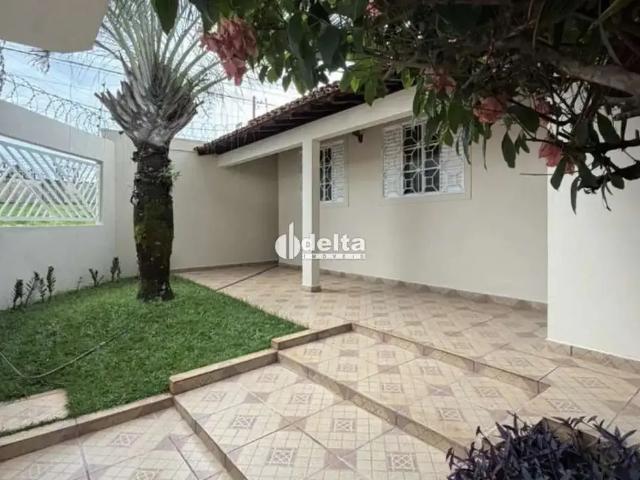 Casa / Sobrado para Venda em Uberlândia/MG Vigilato Pereira 3 Quartos