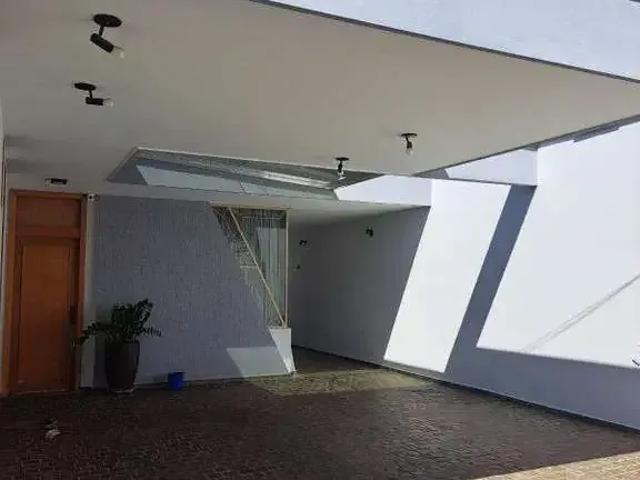 Casa / Sobrado para Venda em Uberlândia/MG Vigilato Pereira 3 Quartos
