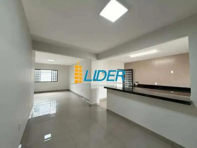 Casa / Sobrado para Venda em Uberlândia/MG Vigilato Pereira 3 Quartos
