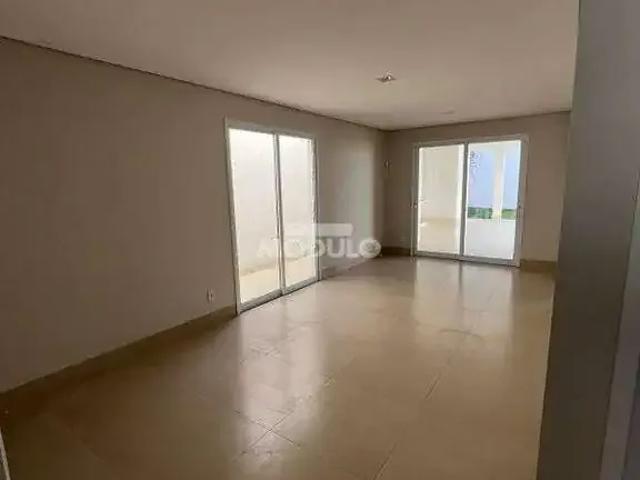 Casa / Sobrado para Venda em Uberlândia/MG Vigilato Pereira 3 Quartos
