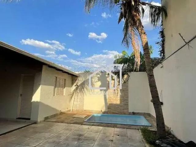Casa / Sobrado para Venda em Uberlândia/MG Vigilato Pereira 3 Quartos