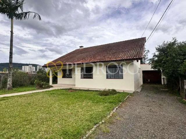Casa / Sobrado para Venda em União da Vitória/PR São Basilio Magno 4 Quartos