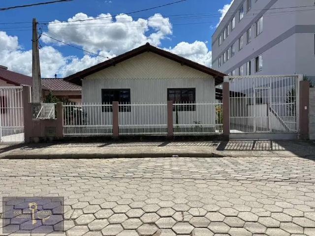 Casa / Sobrado para Venda em Urubici/SC Centro 2 Quartos