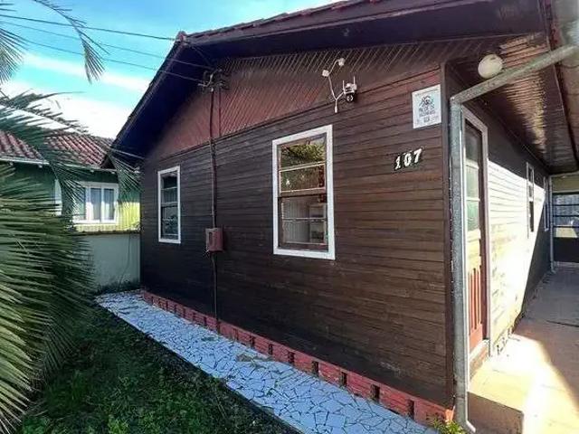 Casa / Sobrado para Venda em Urubici/SC Centro 4 Quartos