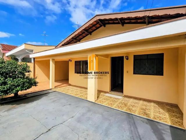 Casa / Sobrado para Venda em Valinhos/SP Bela Vista 3 Quartos