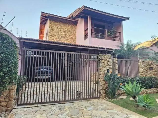 Casa / Sobrado para Venda em Valinhos/SP Castelo 3 Quartos