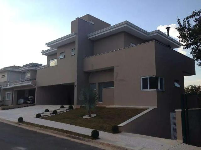 Casa / Sobrado para Venda em Valinhos/SP Centro 4 Quartos