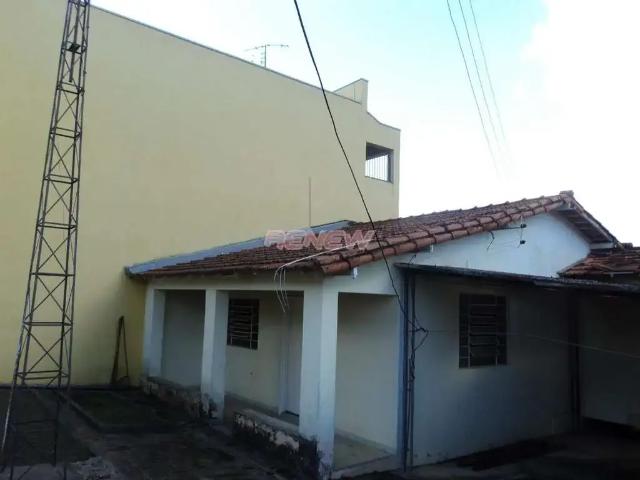 Casa / Sobrado para Venda em Valinhos/SP Centro 3 Quartos