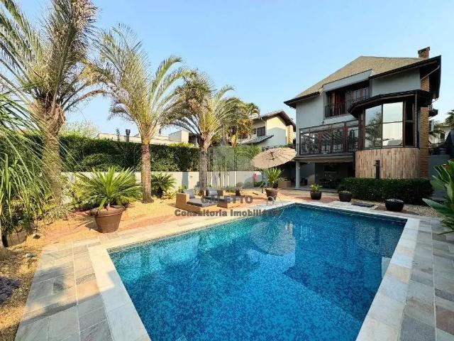 Casa / Sobrado para Venda em Valinhos/SP Chácaras Alpina 4 Quartos