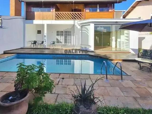 Casa / Sobrado para Venda em Valinhos/SP Chácaras Alpina 5 Quartos