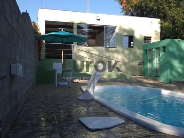 Casa / Sobrado para Venda em Valinhos/SP Chácaras Alpina 1 Quartos