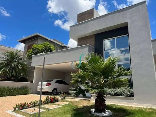 Casa / Sobrado para Venda em Valinhos/SP Chácaras Alpina 3 Quartos