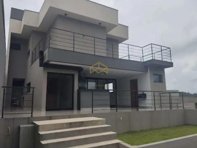 Casa / Sobrado para Venda em Valinhos/SP Chácaras Alpina 3 Quartos
