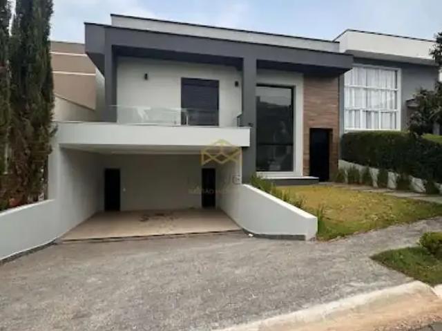 Casa / Sobrado para Venda em Valinhos/SP Chácaras Alpina 3 Quartos