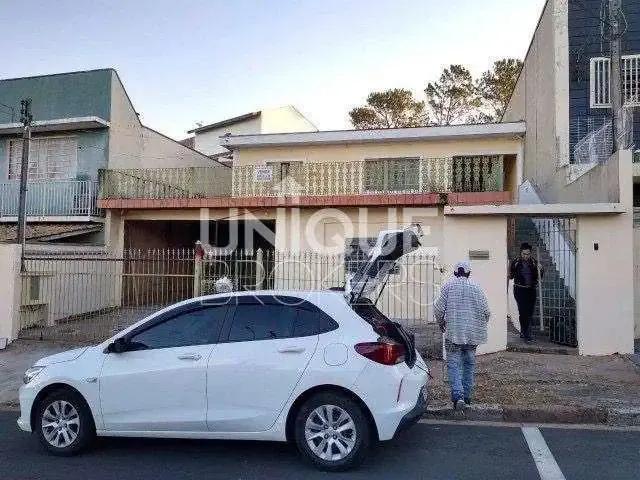 Casa / Sobrado para Venda em Valinhos/SP Chácaras Alpina 3 Quartos