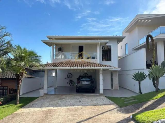 Casa / Sobrado para Venda em Valinhos/SP Chácaras Alpina 3 Quartos