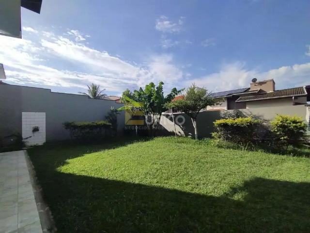 Casa / Sobrado para Venda em Valinhos/SP Condomínio Residencial Terras do Caribe 5 Quartos