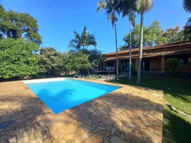 Casa / Sobrado para Venda em Valinhos/SP Estância Recreativa San Fernando 6 Quartos