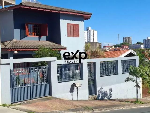 Casa / Sobrado para Venda em Valinhos/SP Jardim Alto da Boa Vista 4 Quartos