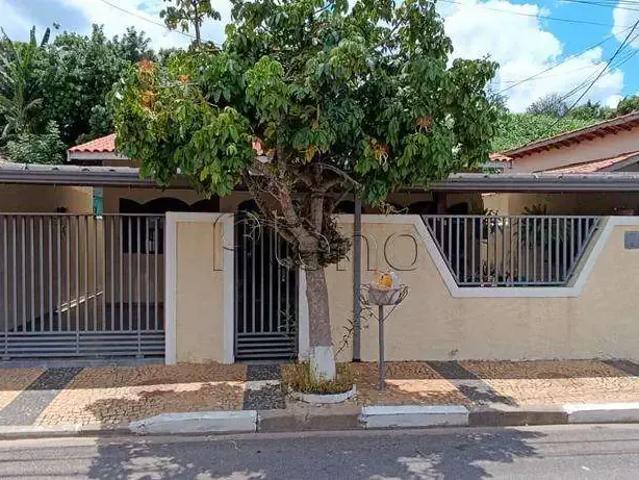 Casa / Sobrado para Venda em Valinhos/SP Jardim Bom Retiro 3 Quartos