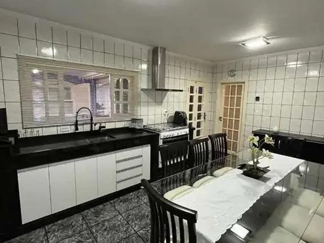 Casa / Sobrado para Venda em Valinhos/SP Jardim Centenário 3 Quartos