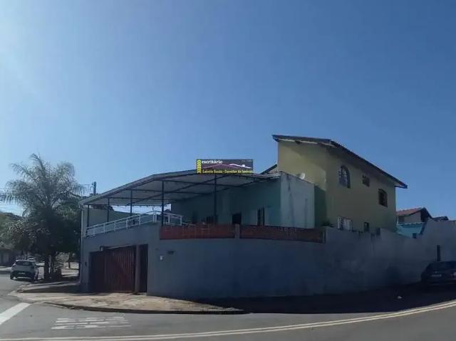 Casa / Sobrado para Venda em Valinhos/SP Jardim Centenário 3 Quartos