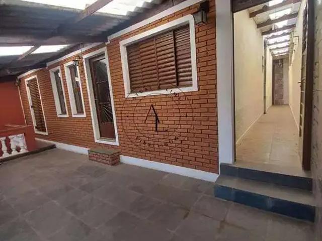 Casa / Sobrado para Venda em Valinhos/SP Jardim das Figueiras 3 Quartos