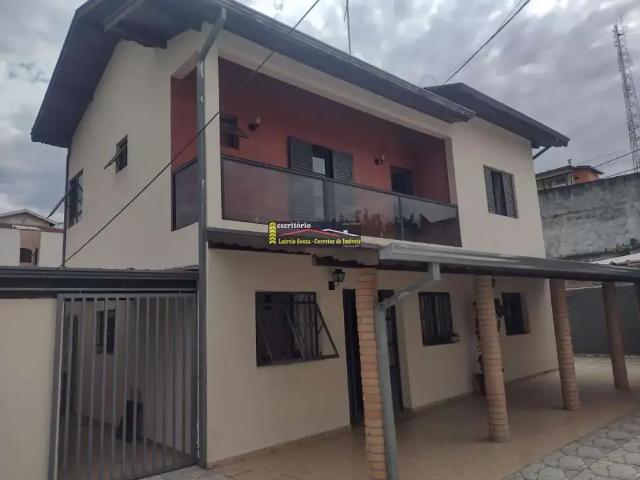 Casa / Sobrado para Venda em Valinhos/SP Jardim das Vitórias Régias 3 Quartos