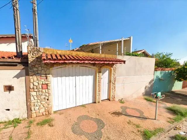 Casa / Sobrado para Venda em Valinhos/SP Jardim dos Manacás 2 Quartos