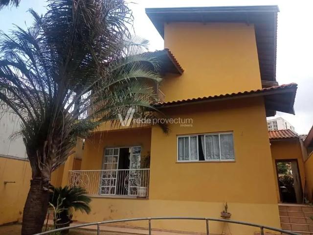 Casa / Sobrado para Venda em Valinhos/SP Jardim Maria Ilydia 3 Quartos