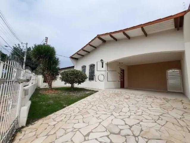 Casa / Sobrado para Venda em Valinhos/SP Jardim Paulista 3 Quartos