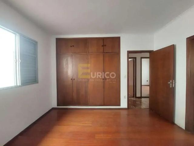 Casa / Sobrado para Venda em Valinhos/SP Jardim Paulista 3 Quartos