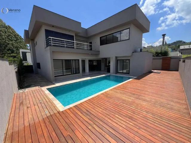 Casa / Sobrado para Venda em Valinhos/SP Jardim Portugal 5 Quartos