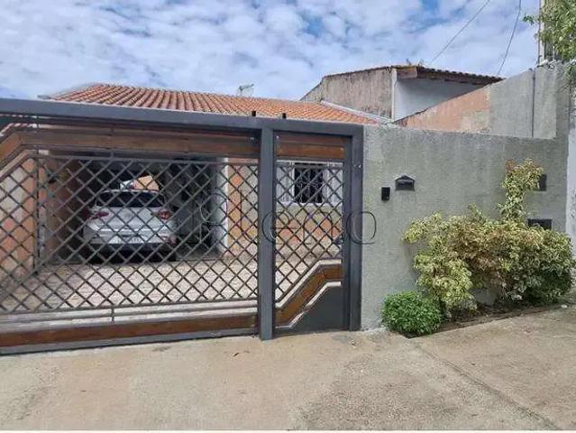 Casa / Sobrado para Venda em Valinhos/SP Jardim Portugal 2 Quartos